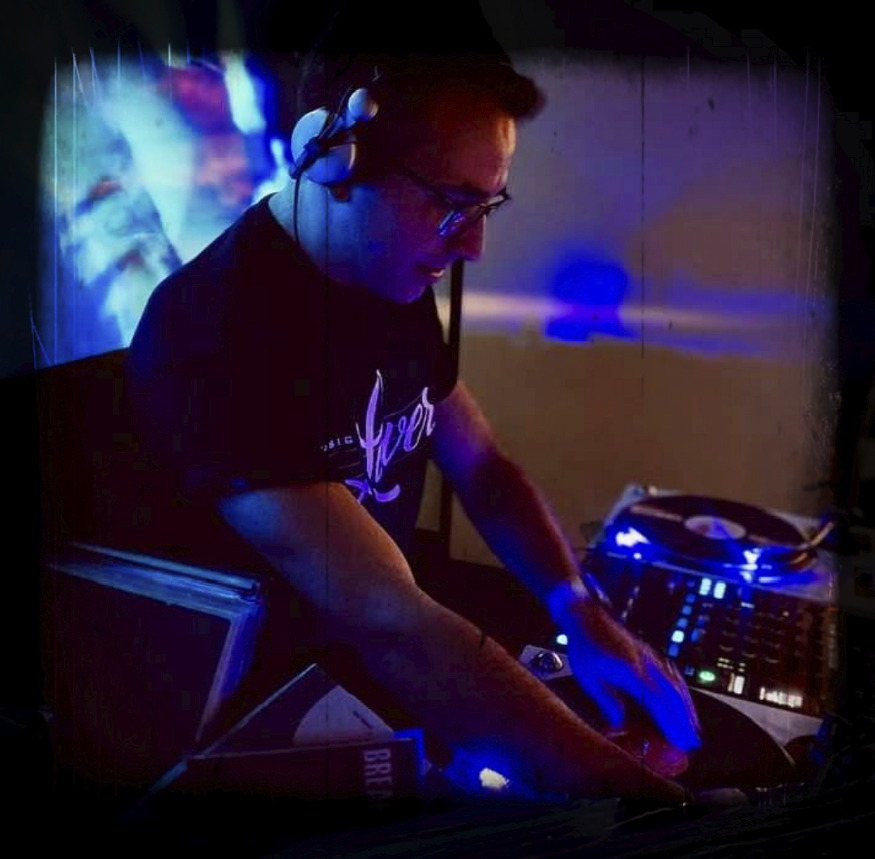 YO-ONE - CABANE DJ NYE 2022 - Groovecabane